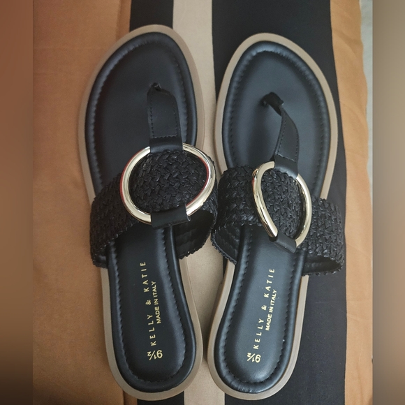 Kelly & Katie | Shoes | Kelly Katie Black Sandals With Gold Accents ...